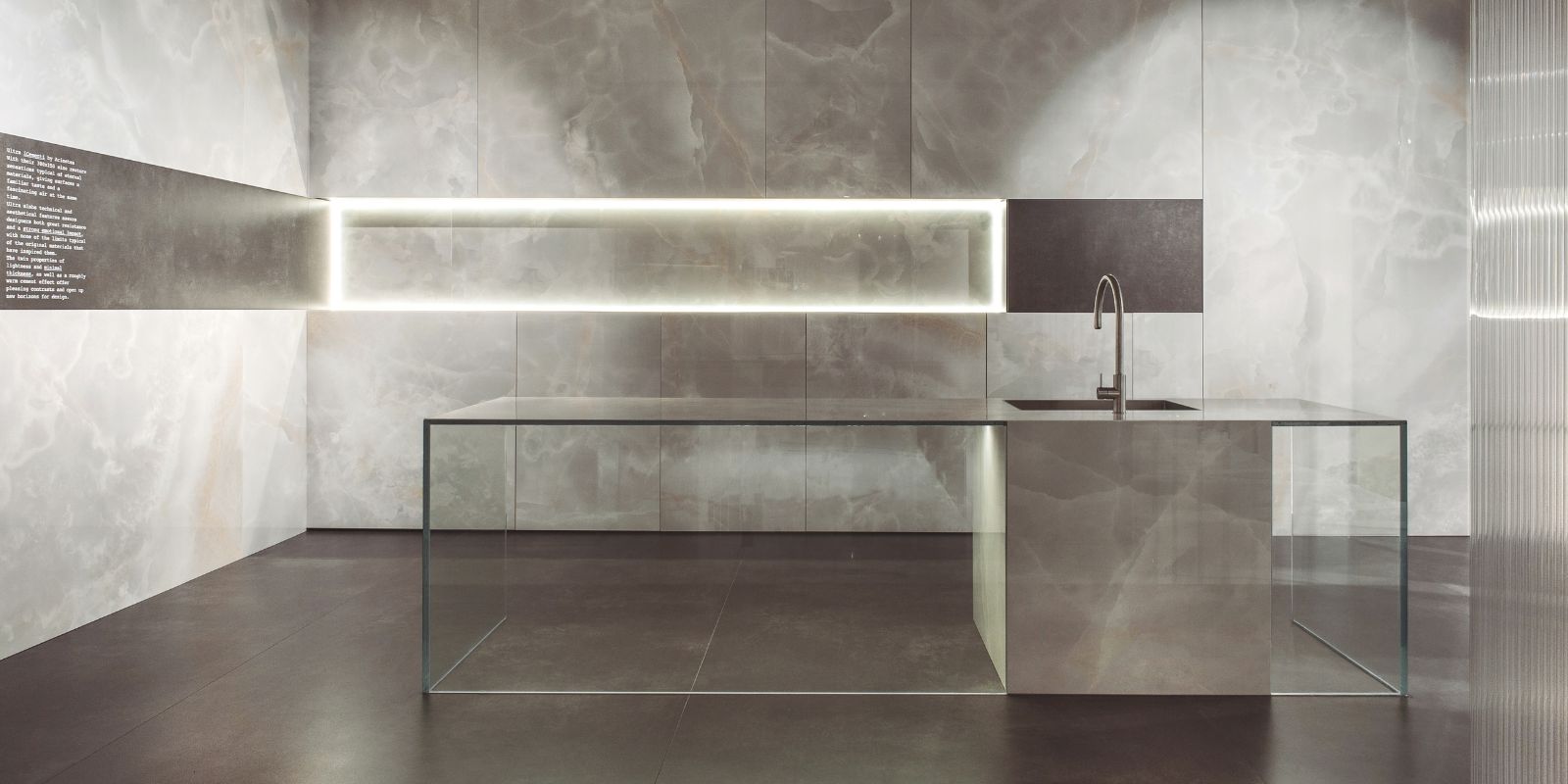Stunning Ideas for a Kitchen with Grey Tiles: Style and Inspiration ...