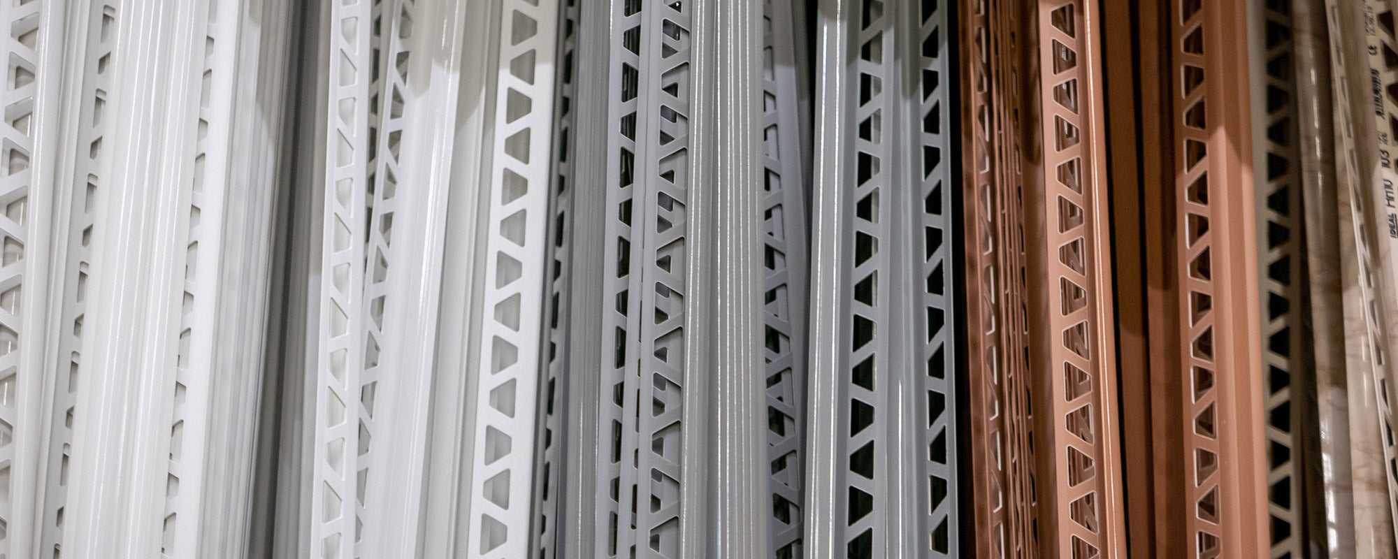 Porcelain Tiles Cleaning Guide: Best Methods to Clean and Maintain Por ...